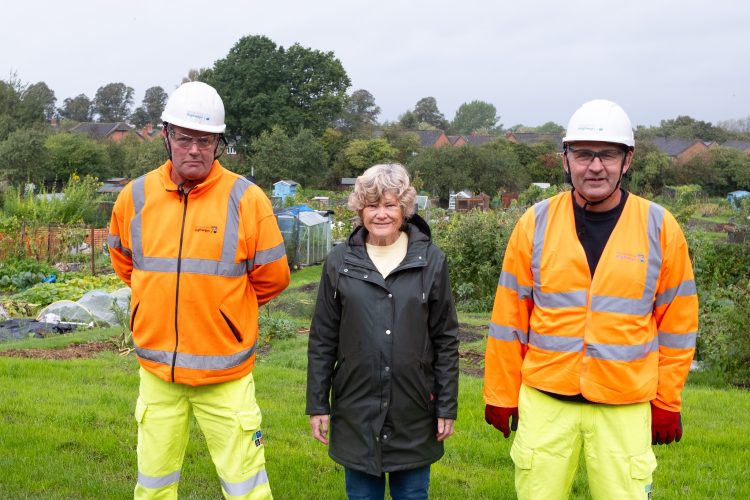 2023-09-20 - Kier resurface lane to Monkmoor Allotment - L2R Ronald ...