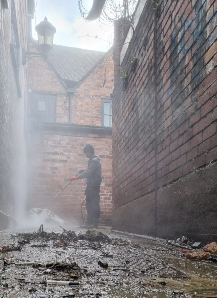 Early spring clean for Shrewsbury streets and passageways - Shropshire ...