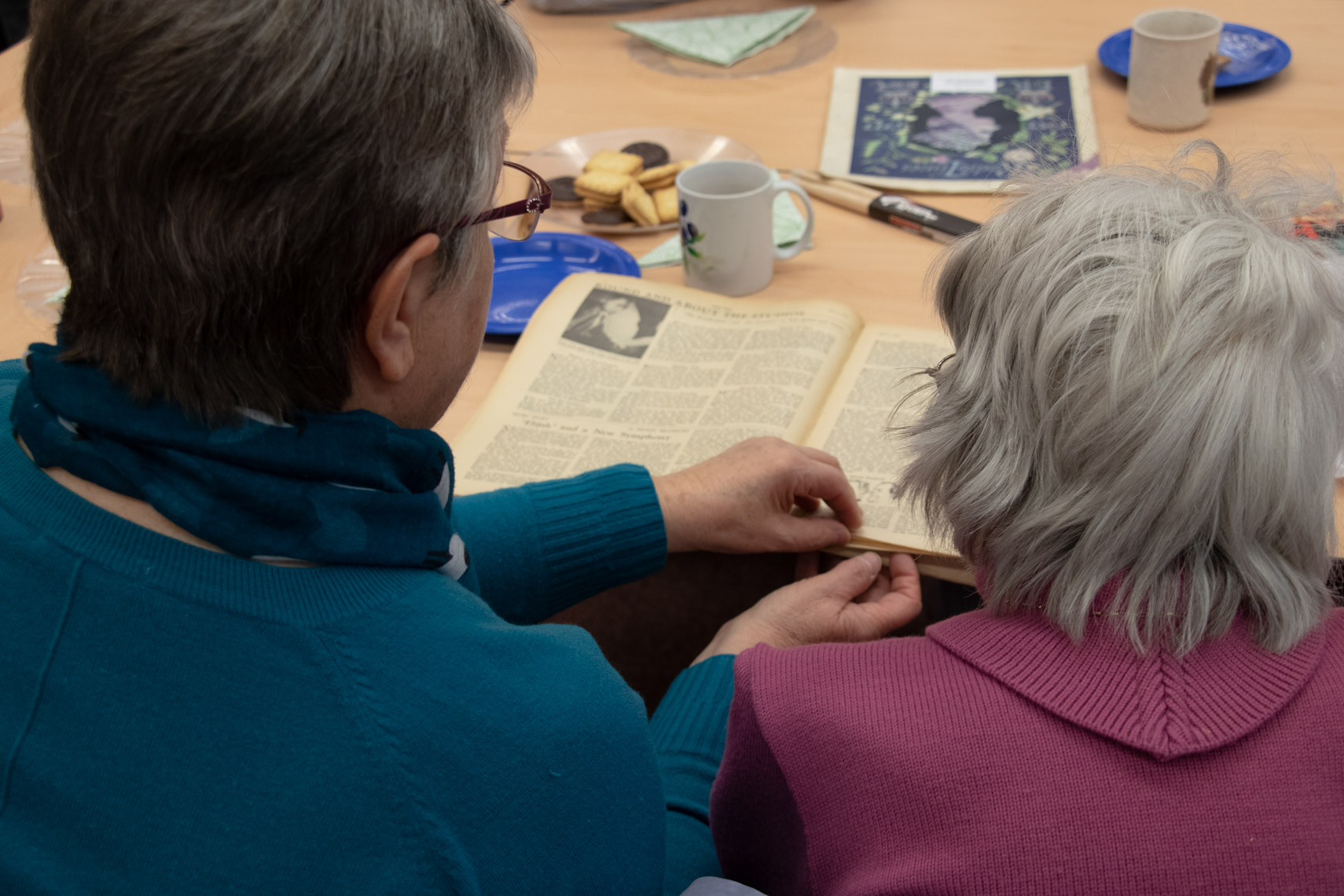 Dementia support group test out new Shared Memory Bags at launch ...